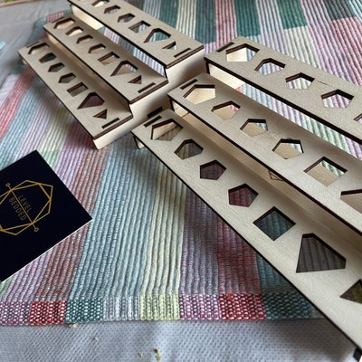 Dice Display Rack 7 Polyhedral Dice Sets Wooden Laser Cut PVA Required ...