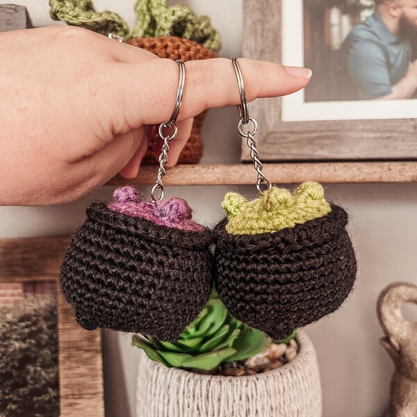 Crochet Cauldron PATTERN, Halloween Cauldron, No-sew Amigurumi Pattern ...