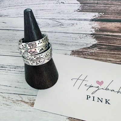 Set of Seven Round Perspex Ring Holders, Retail Ring Display Stands ...