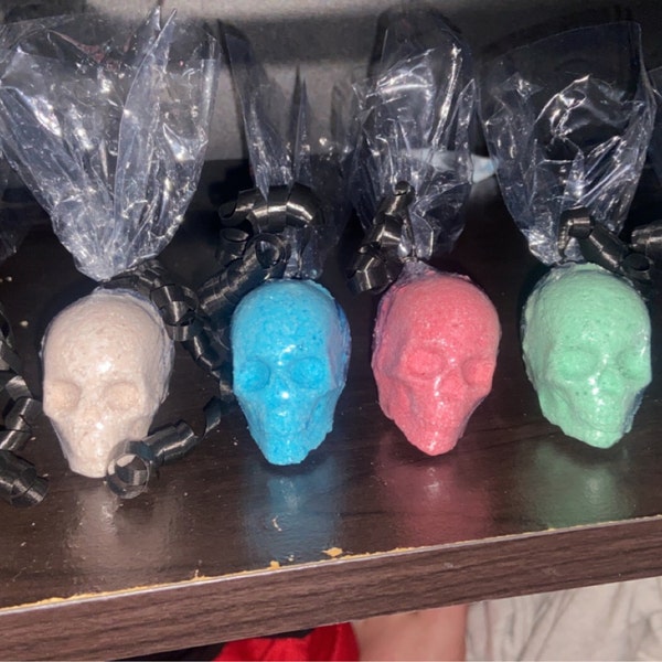 3D Skull Bath Bomb - Halloween Bath Bombs - Party Favors - Small Skull ...