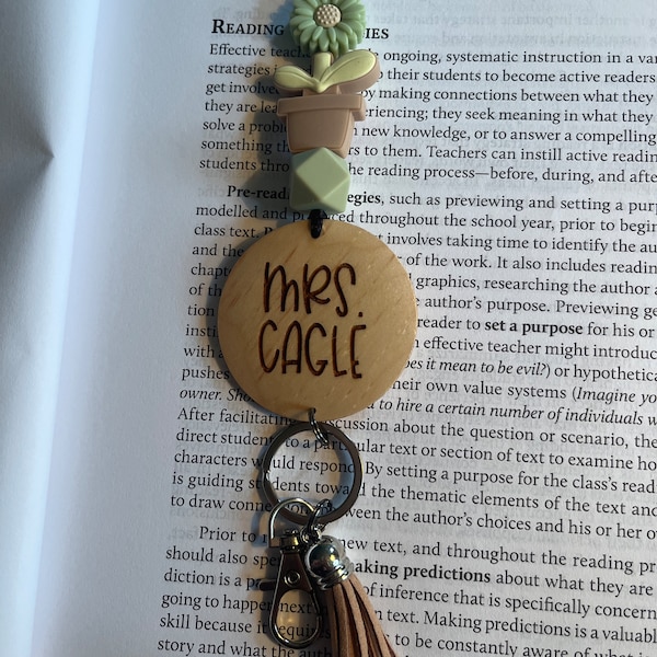 Breakaway Boho Plant Daisy Lanyard for Teachers and Nurses. Succulent ...