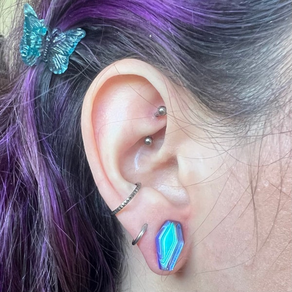 ASTM F136 Titanium Conch Hoop, Tiny Pyramid Conch Hoop, 10mm Hoop, 11mm ...