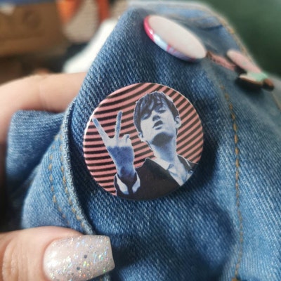 Johnny Marr / the SMITHS Badge Pop Art Pin - Etsy