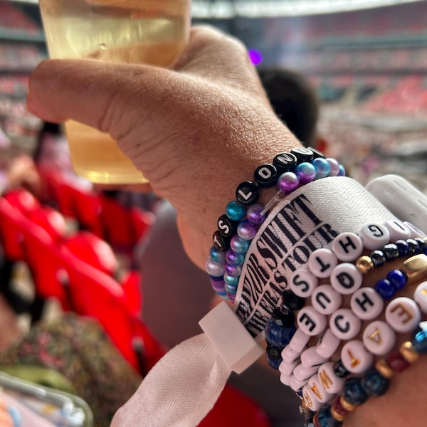 Surprise Song Eras Tour Friendship Bracelets for Post-concert Memories ...