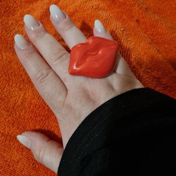Lip Ring, Red Ceramic Ring, Statement Ring, Red Lips, Harajuka Fashion ...