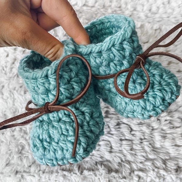 Adult CABIN SLIPPERS Crochet Pattern, Cabin Slippers, Adult Slippers ...