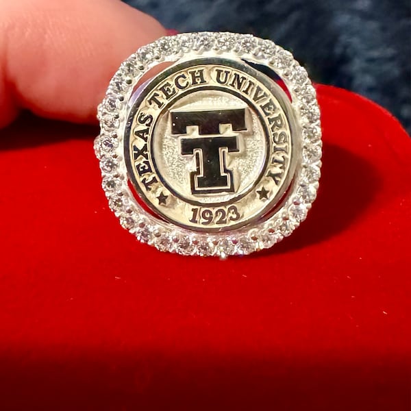 College Ring, University Ring, Graduation Gift, Graduation Ring, Woman ...