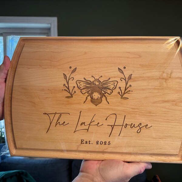 Personalized Bee Cutting Board: Maple, Cherry, or Walnut - Custom ...
