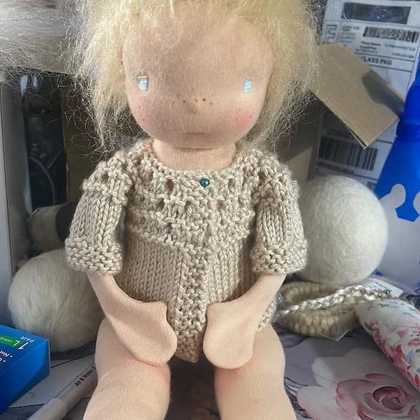 Doll Hair Tutorial Waldorf Dollmaking Tutorial How to Weft Doll Hair ...