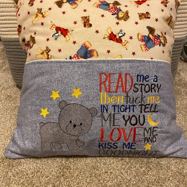 Read Me A Story Machine Embroidery Design (3 Sizes) - Etsy