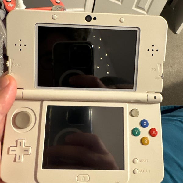 Custom Nintendo new 3DS With Neon Faceplates, 128 GB Microsd, Charger ...