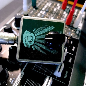 Saturnworks Micro Expression Guitar Pedal, Handcrafted in California - Etsy