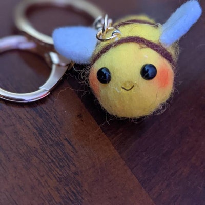 Kawaii Felted Bee Bee Wool Cute Bee Miniature Bee Smiley Bee Bumble Bee ...