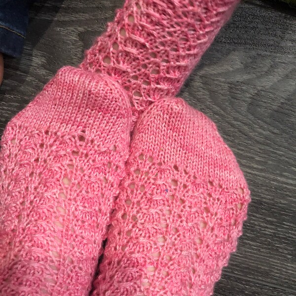 KNITTING PATTERN ⨯ Lace Socks Knitting Pattern, Womens Socks Knit ...