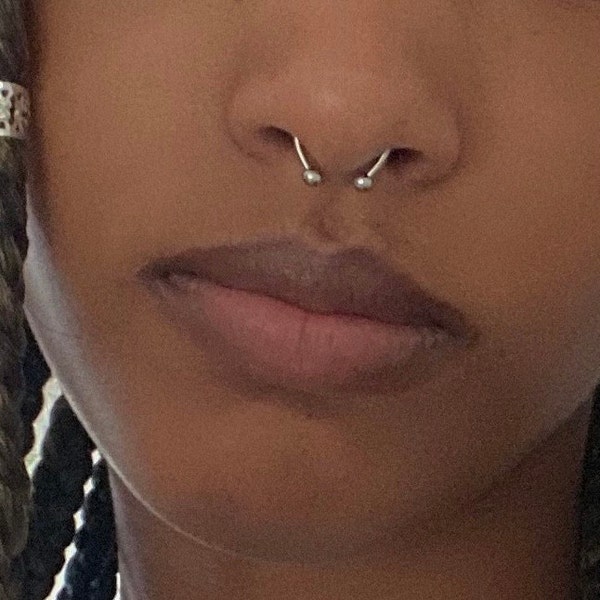 Stylish Ear Gauges/ Round Tunnels With Double Hanging Chains Circle ...