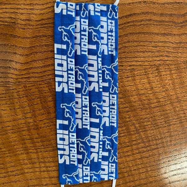 NFL Football Detroit Lions on Blue Woven Cotton Fabric Priced by the ...