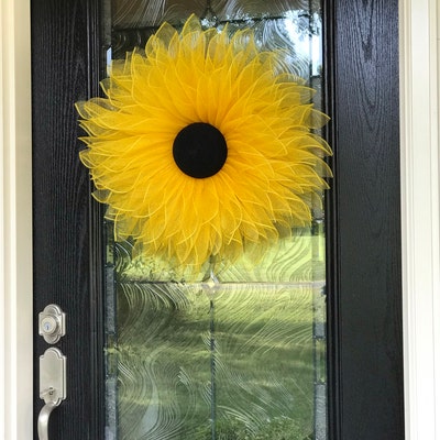 Sunflower Wreath Tutorial, DIY Wreath, Learn How to Make A Wreath ...