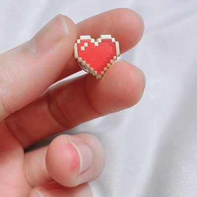 Gold-plated Pixel Heart Pin Gamer Enamel Badge Design Wedding Accessory ...