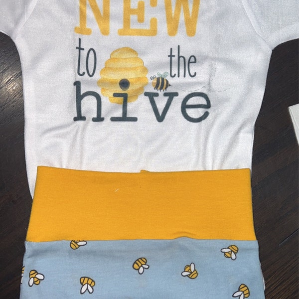 Bee Bodysuit, New to the Hive Bodysuit, New Baby Bodysuit, Bumble Bee ...