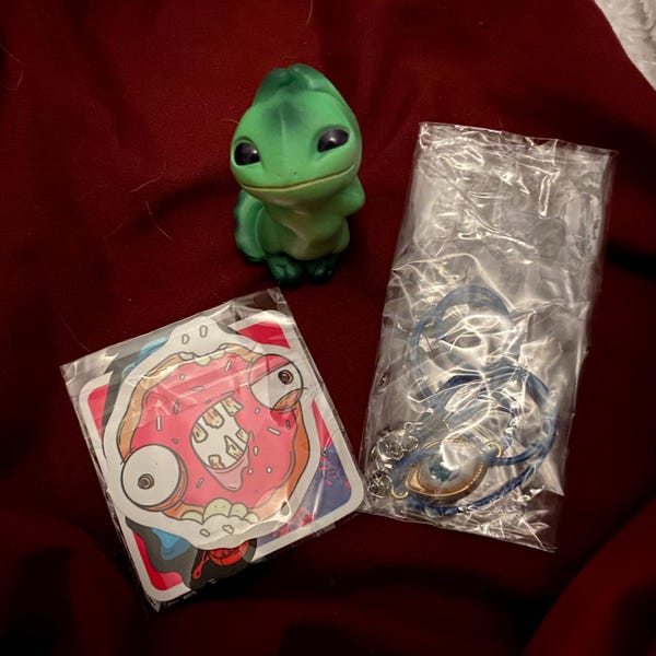 Weirdcore Gift Box - Etsy