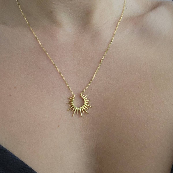 Sun Necklace - Spike Necklace - Pendant Necklace - Dainty Necklace ...