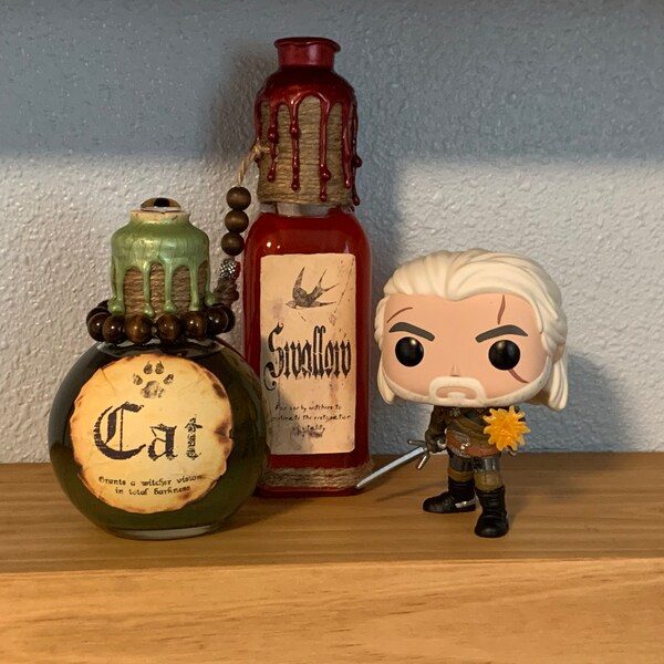 The Witcher CAT Decorative Magic Potion Bottle With Interactive ...