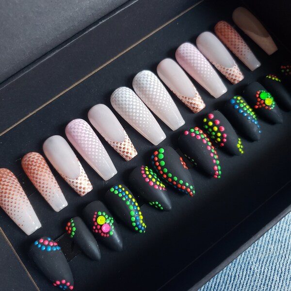 Abstract Avant-garde Flower Nails, Fake Press-on Cosplay Claws, Long ...