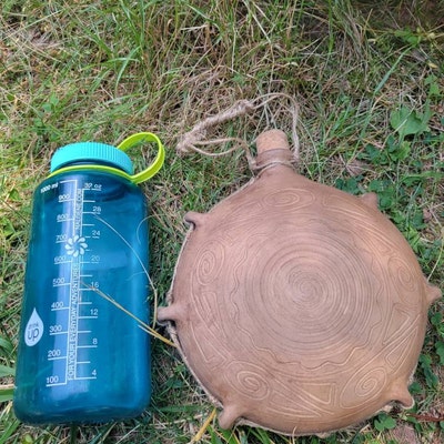 Flask Medieval, Water Can, Water Bottle, Wine Bottle, Clay Bottle ...