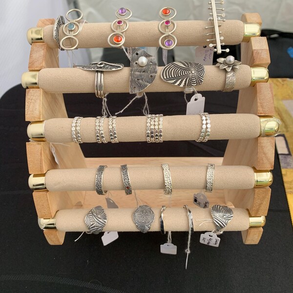 Hand Made Wooden Hexagon Ring Display Stand Couples Rings Storage Rack ...