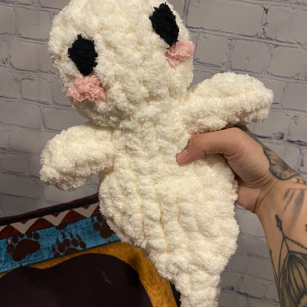 ITTY BITTY Baby Boo Ghost / Full Video Tutorial / Finger Knit Ghost ...