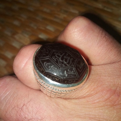 Nigel's Ring Design From the Movie Devil Wears Prada Carnelian Aqeeq ...