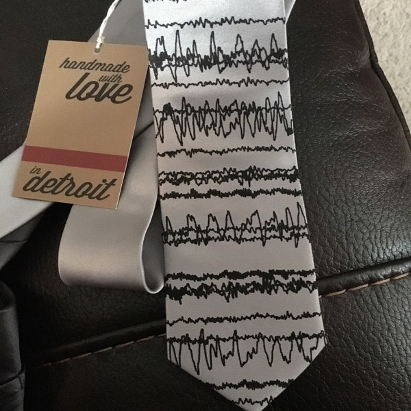 EEG Necktie Brainwaves Tie Sleep Cycles Brain Waves Necktie. Insomnia ...