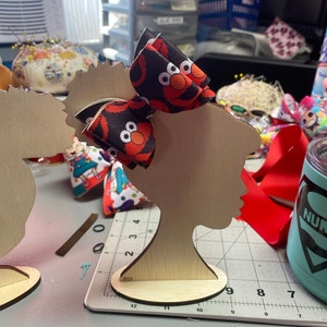 Hair Bow Stand and Displays. Head Stand, High Bun Silhouette. Show Case ...