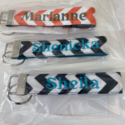Personalized Lanyards VERTICAL Lettering Names on Lanyards - Etsy