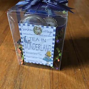 Alice in Wonderland, Tea Sampler, Gift Box - Etsy