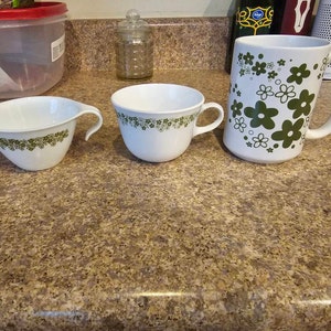 Vintage Pyrex Spring Blossom Graphic T-shirt, Olive Green Flower or ...