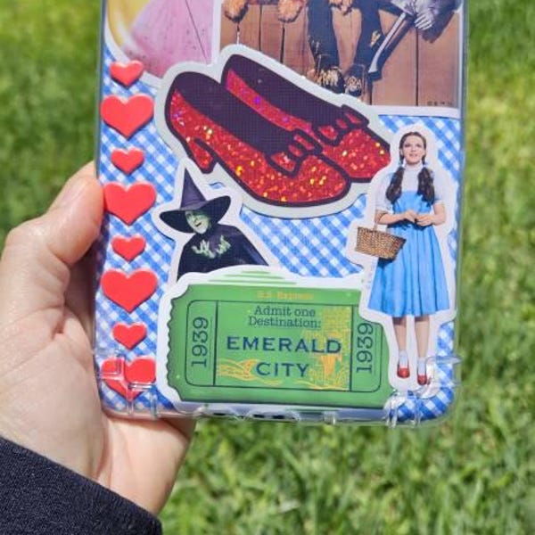 Sparkly Ruby Slippers | Glitter Dust Sparkle | Wizard of Oz Dorothy ...