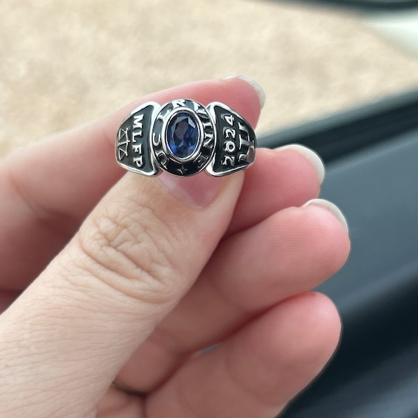 Women's Class Ring for High School or College Graduates/sports Ring ...