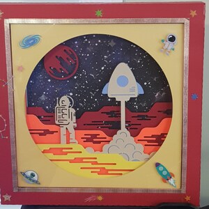 3D Astronaut Space Shadow Box, Layered Paper Cutting File, 3D Layered ...