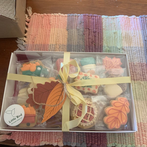 Fall "mini" Decorated Cookies, Cookie Gift Box, Party Favors, Autumn ...
