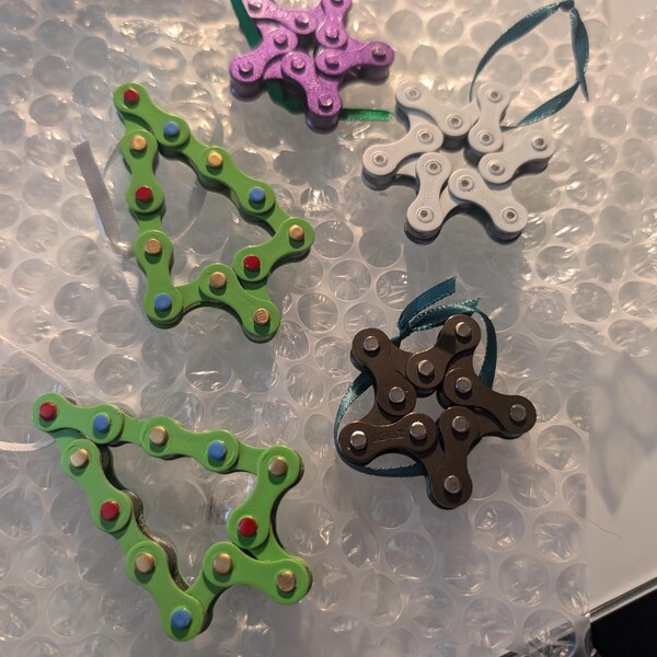 Christmas Tree Bicycle Ornament. Hand Made From Recycled Bicycle Chain ...