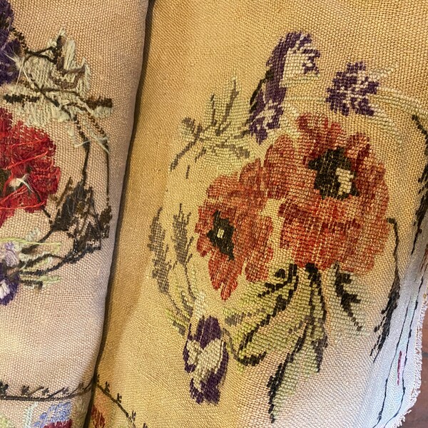 Vintage Faded Pale Colors Rug for Home and Nursery Decor, Low Pile ...