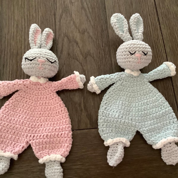 Cuddle Bunny Ragdoll Lovey Amigurumi Crochet Pattern · DIY Tutorial ...