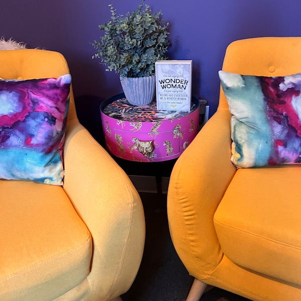 Hot Pink Magenta Tiger Round Bedside Table . Fun Bright Home Decor ...