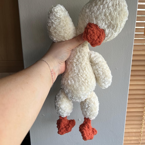 Georgia the Silly Goose Crochet Pattern / Low Sew / Crochet Amigurumi ...