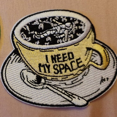 Round Popular Patches 6 DIFFERENT DESIGNS Embroidered Sew on / Iron on ...