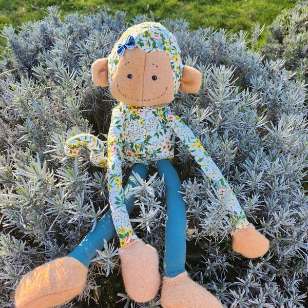 Hugging Monkey - PDF Sewing Patterns & Tutorials | Stuffed Animals | DIY Projects | Gift Ideas ...