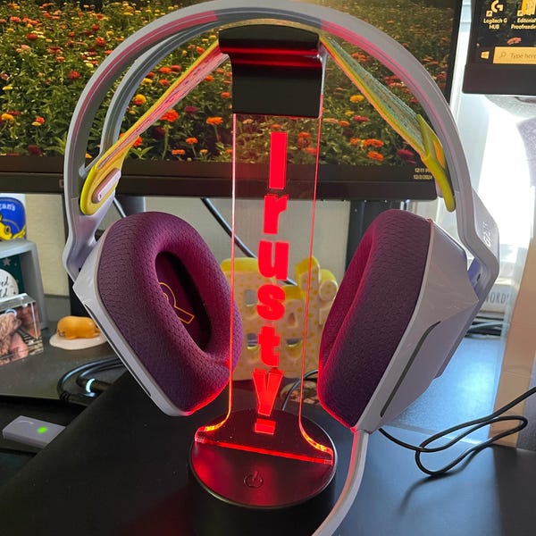 Personalized Headphone Stand, Custom Gamertag Light Sign Headset Holder ...