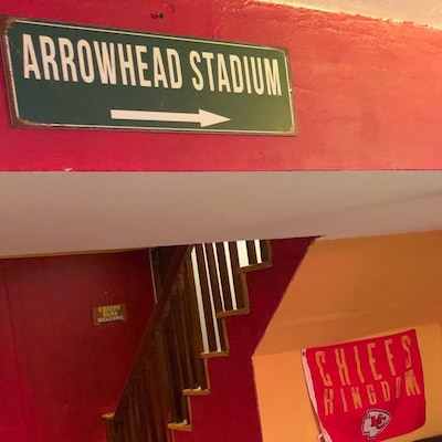 ARROWHEAD STADIUM Sign, Vintage Style Arrowhead Stadium Sign, Kansas ...