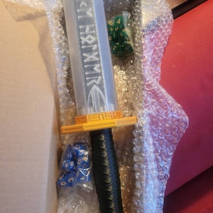 World's Smallest Violin Keychain Playable With Music - Etsy